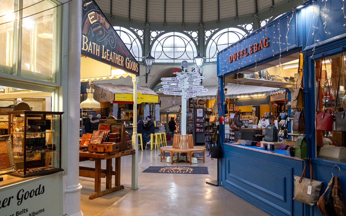 Self-guided walking tour of Bath (3.1 miles circular)