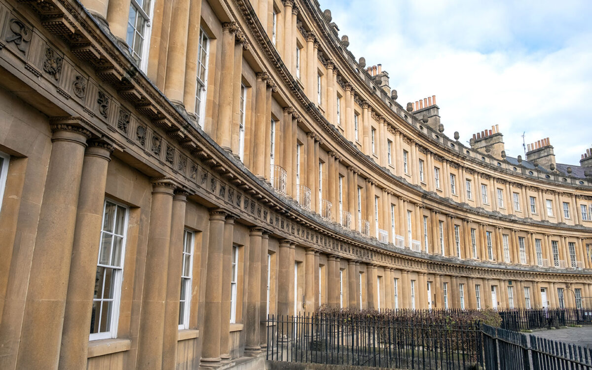 Self-guided walking tour of Bath (3.1 miles circular)