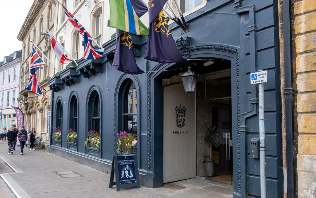 The Kings Head Cirencester: Historic Cotswold hotel review