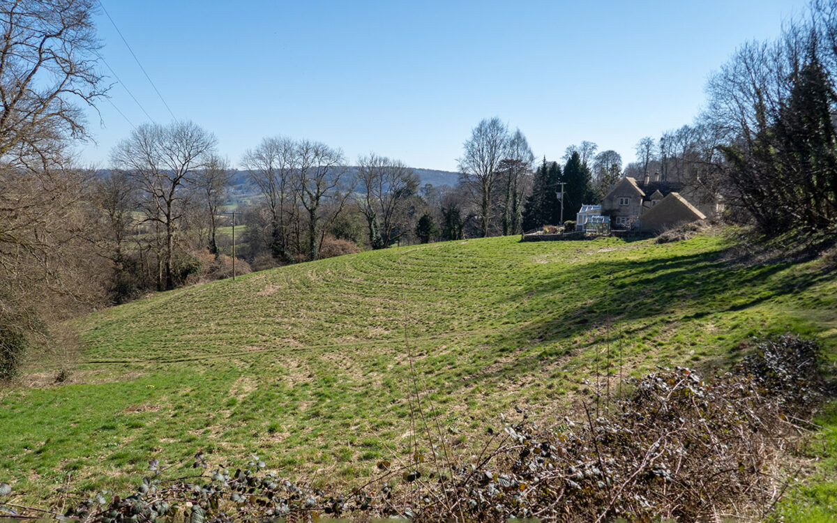 Painswick to Painswick Beacon walk in the Cotswolds (4.4 miles circular)